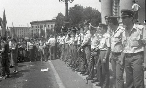 Radničko samoupravljanje u Jugoslaviji: emancipacija radništva ili ...